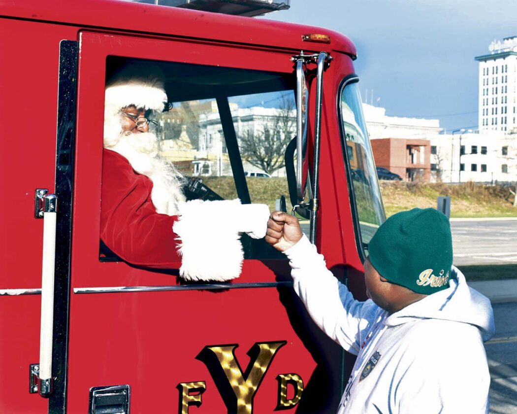 Santa Tito: Ho, ho, ho in the Yo! | News, Sports, Jobs - The Vindicator
